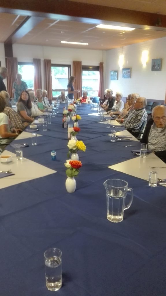 Gezellig samen eten in het Dorpshuis | Stompwijk
